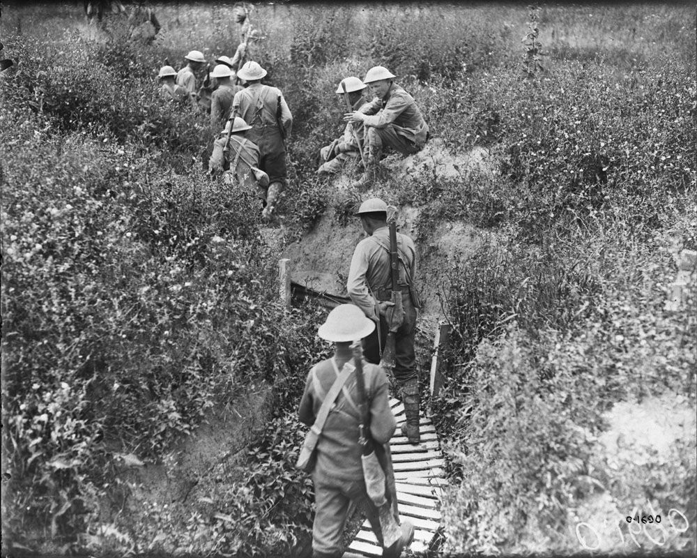 Hill 70 - LAC Photos